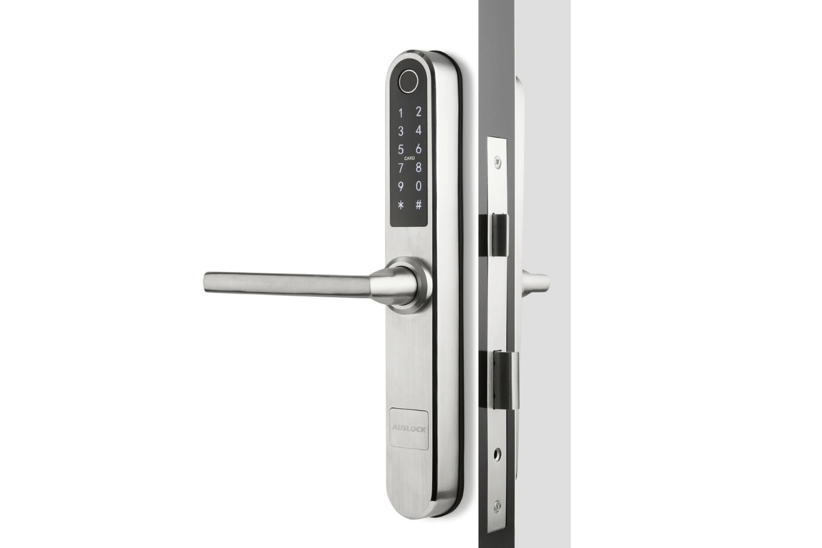 10 Best Weatherproof Smart Locks for Your Outdoor Gates